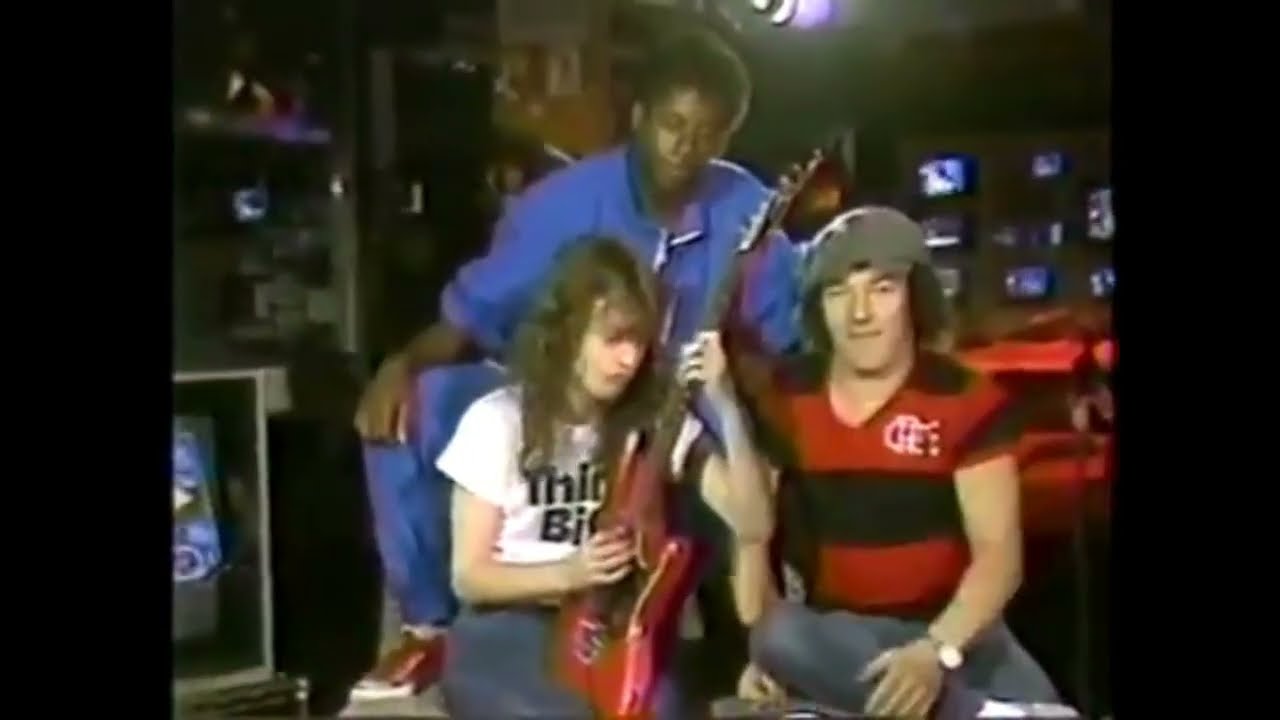 Angus Young, Ritchie Blackmore, Randy Rhoads trying to play like Eddie ...