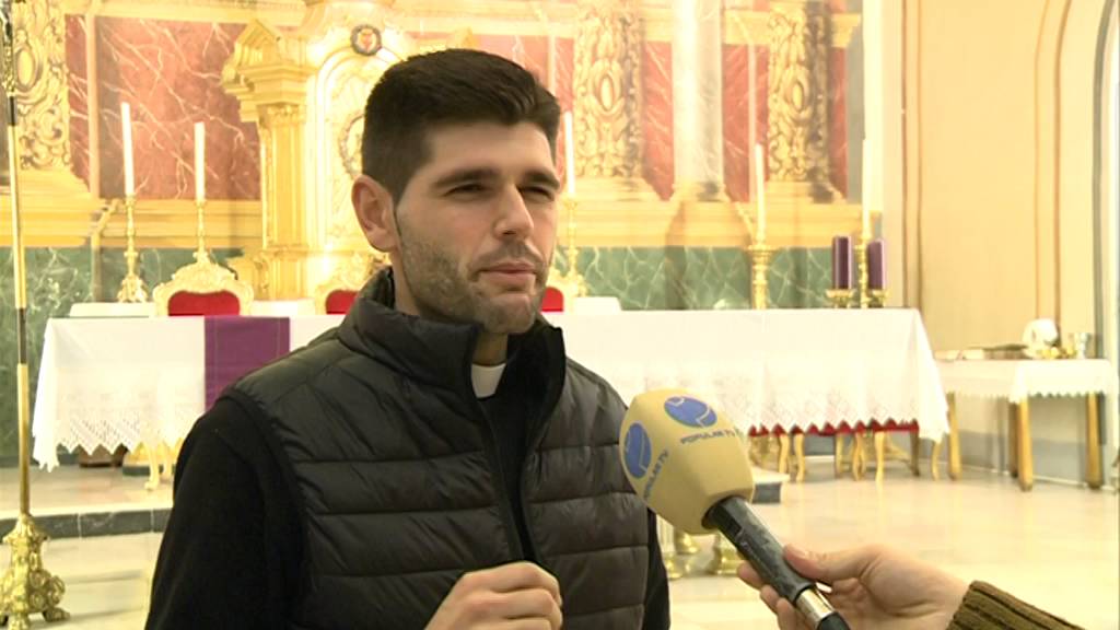 18/12/2015 A las 6 de la tarde llegan a Molina de Segura los restos ...