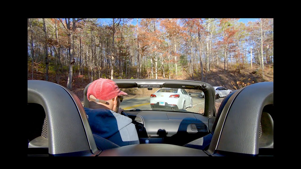 Tail of the Dragon 129 - Overlook Run - Honda S2000 vs Chevy SS - Mini ...