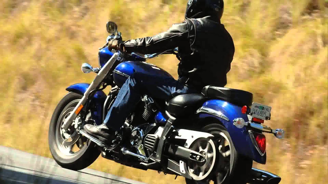 yamaha vstar xvs1300a - YouTube