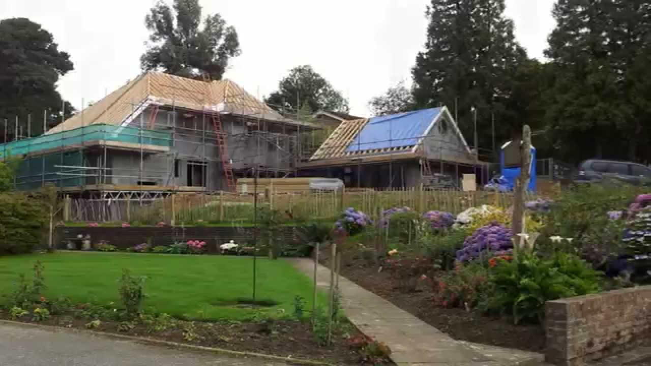 Building a House Using Thin Joint Blockwork - YouTube