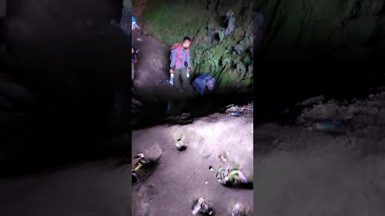 DI DALAM GOA WALET GUNUNG CIREMAI - YouTube