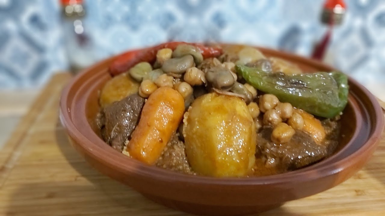 couscous tunisienكيكسي تونسي بالخضرة - YouTube