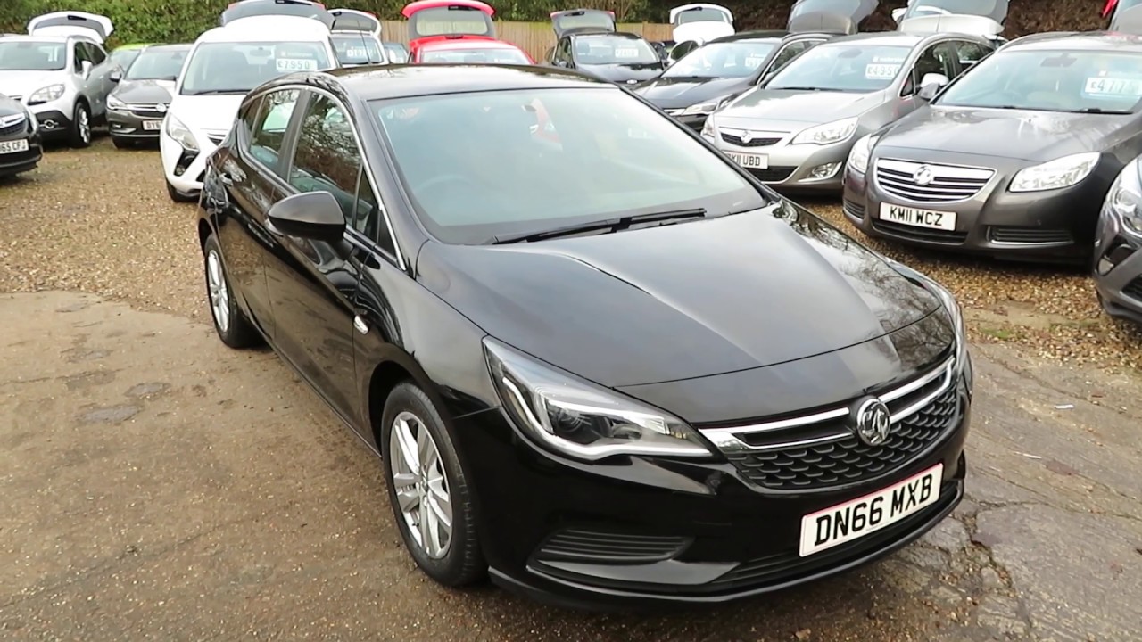 VAUXHALL ASTRA DESIGN TURBO S/S AUTOMATIC - YouTube