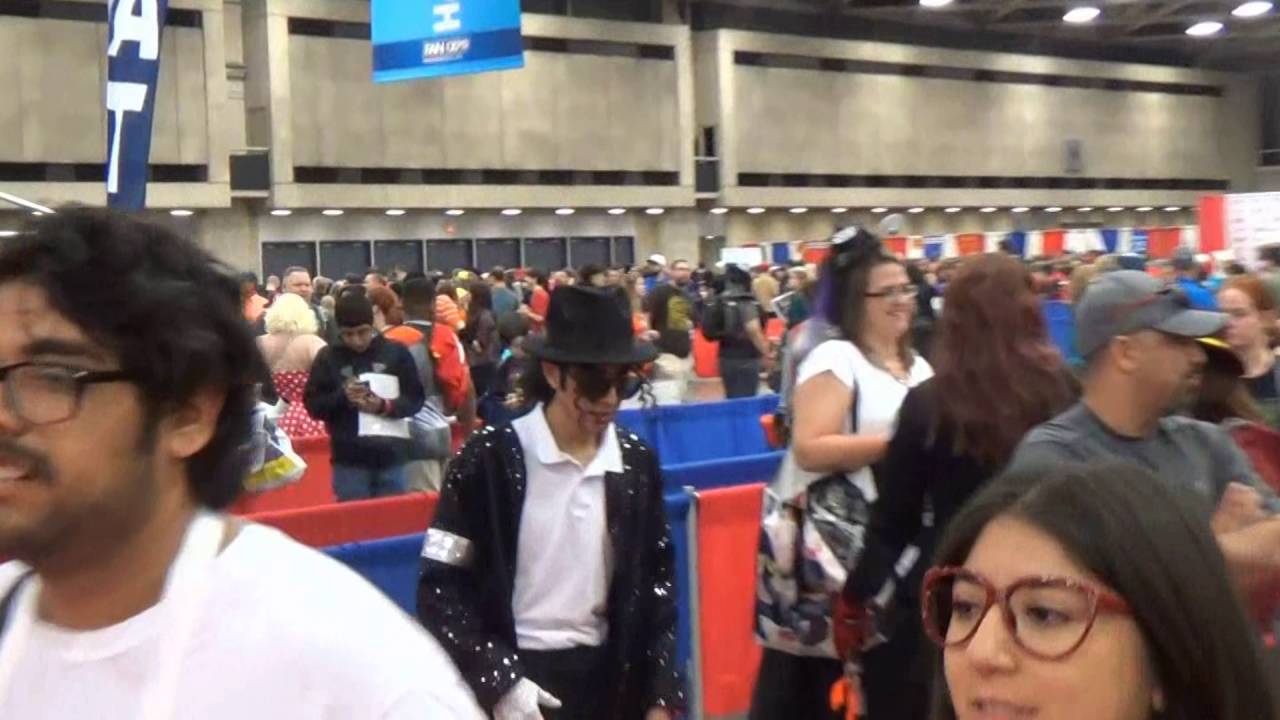 Fan Expo Dallas Michael Jackson - YouTube