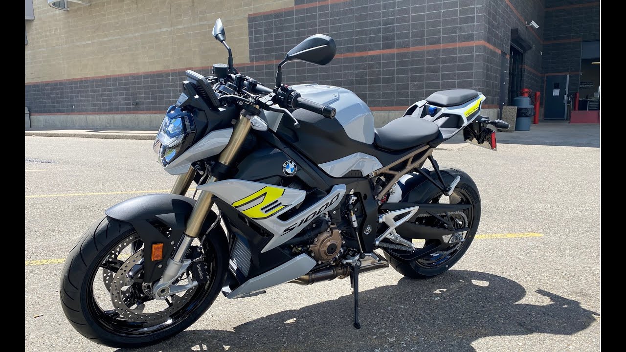 2022 BMW S1000R First Delivery - YouTube