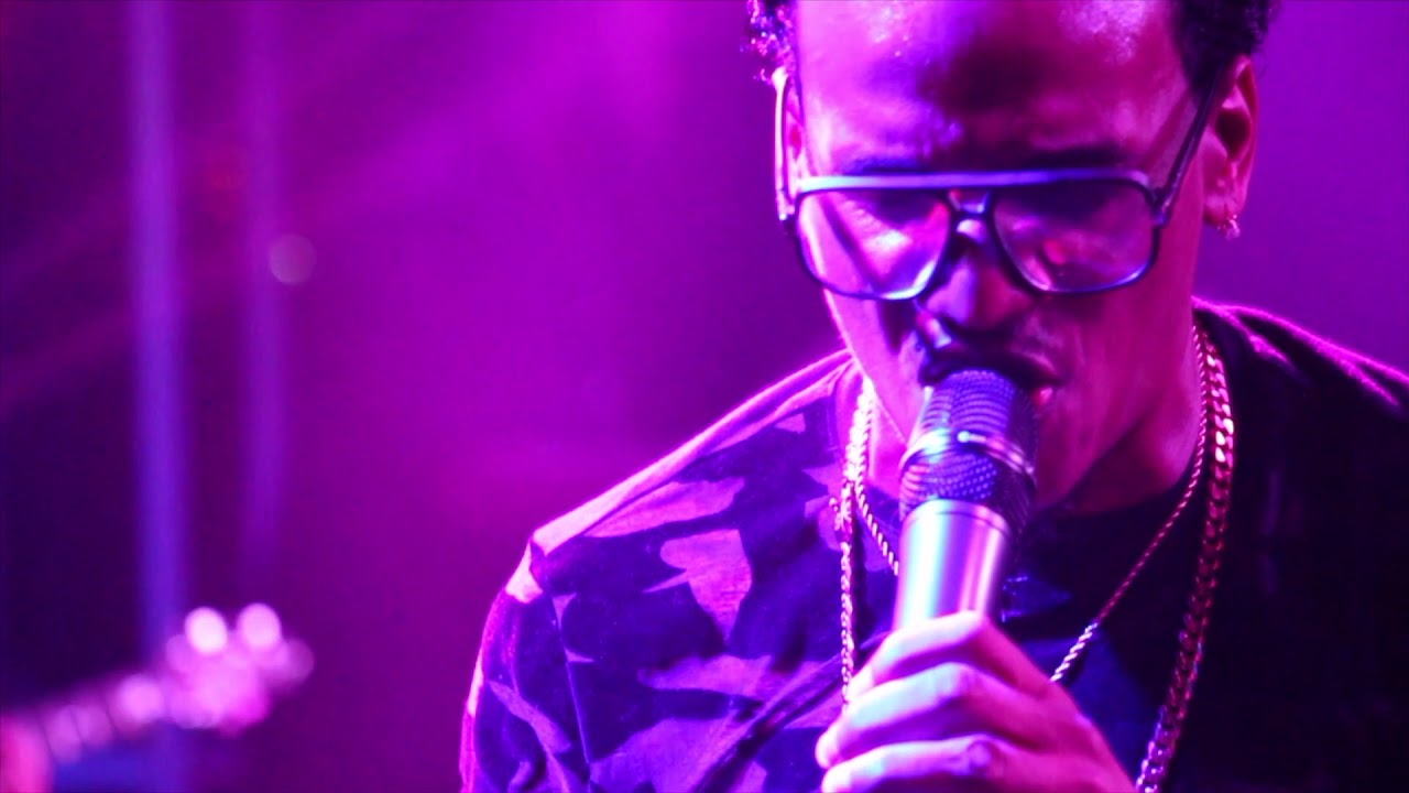 Troy Laz - MIKKO LIVE Concert (Highlight) - YouTube