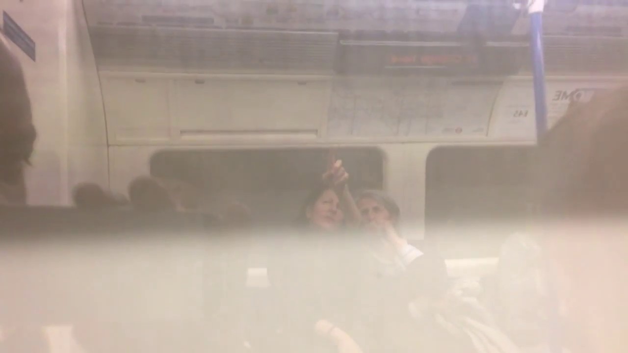 Northern line Departing at King’s Cross St Pancras - YouTube