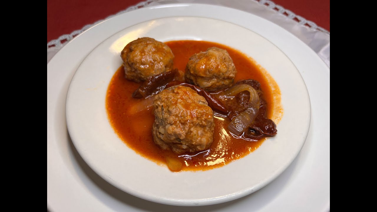 Albóndigas en Chipotle (Meatballs w/Chipotle Sauce) - YouTube