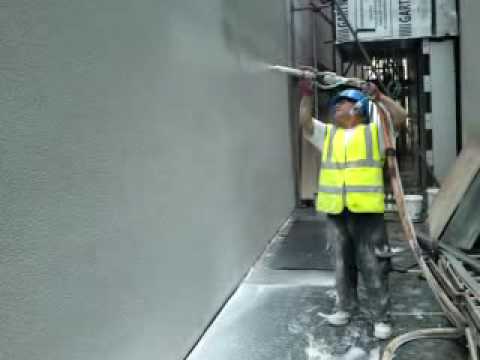 PFT Ritmo spraying acrylic thin coat external render - YouTube