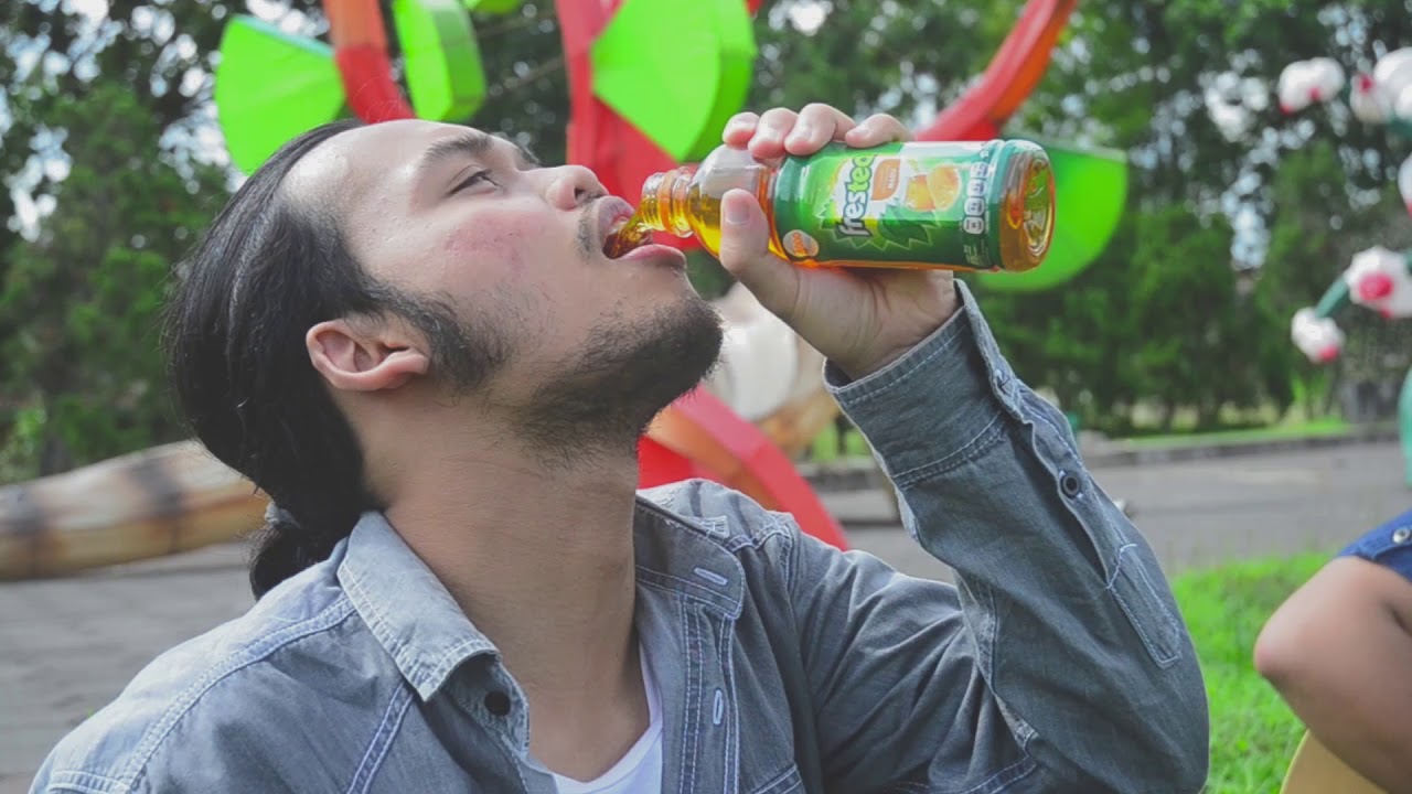 Iklan Minuman Frestea - YouTube
