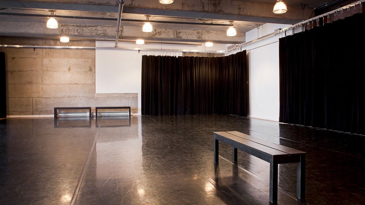 Studio Peter-Boneham - Circuit-Est centre chorégraphique - YouTube