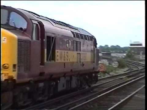 London Wandsworth Road EWS rail freight 30 06 1998 - YouTube