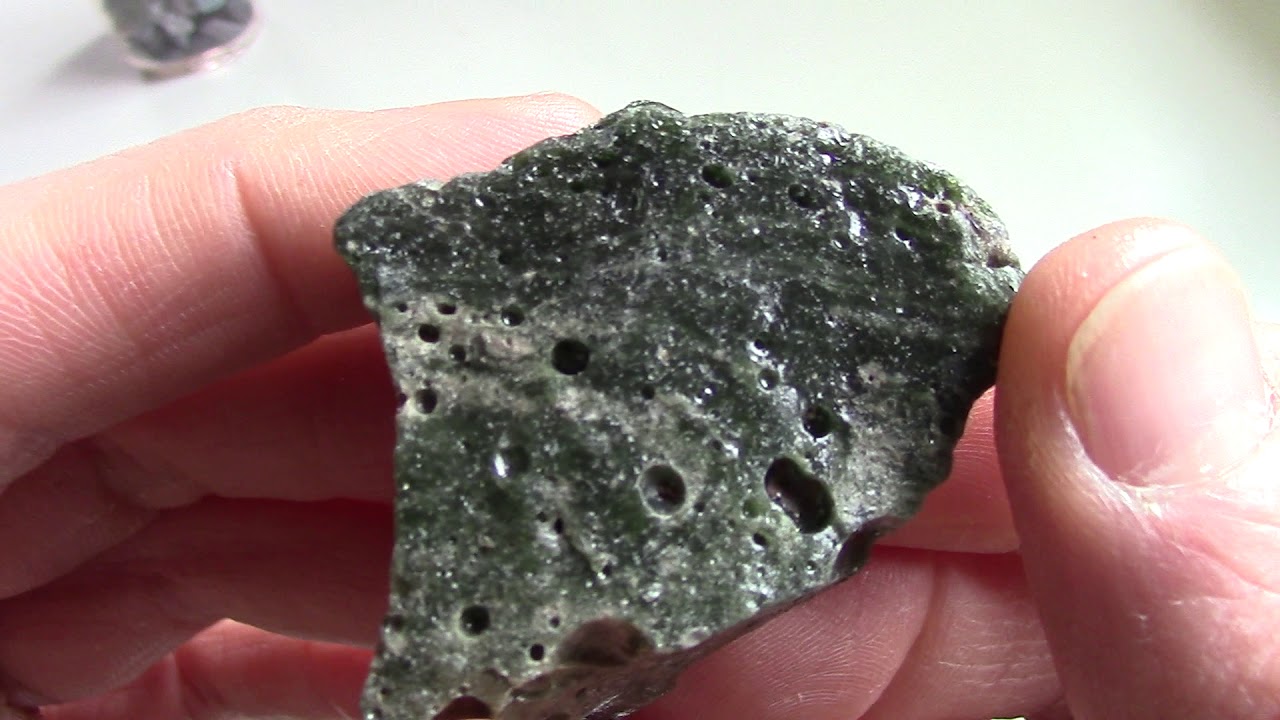 Good day for slag at the beach! - YouTube