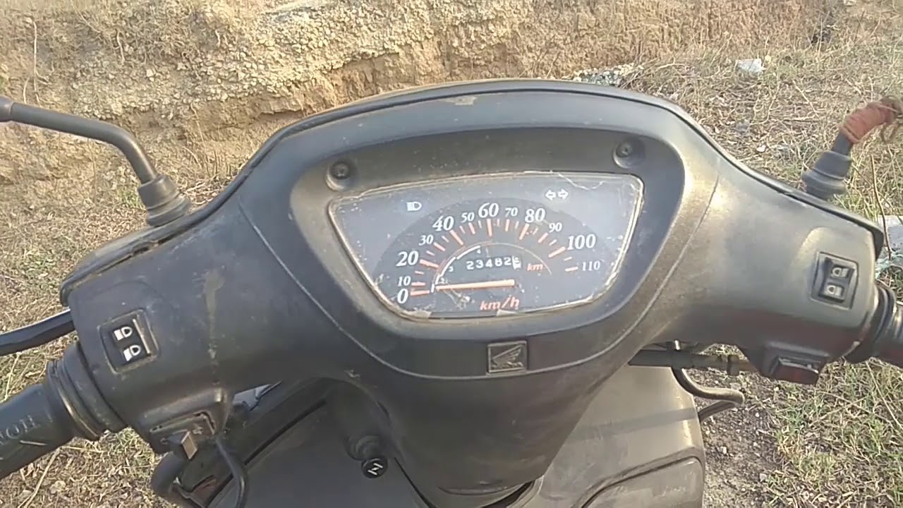 Honda Eterno Review - YouTube