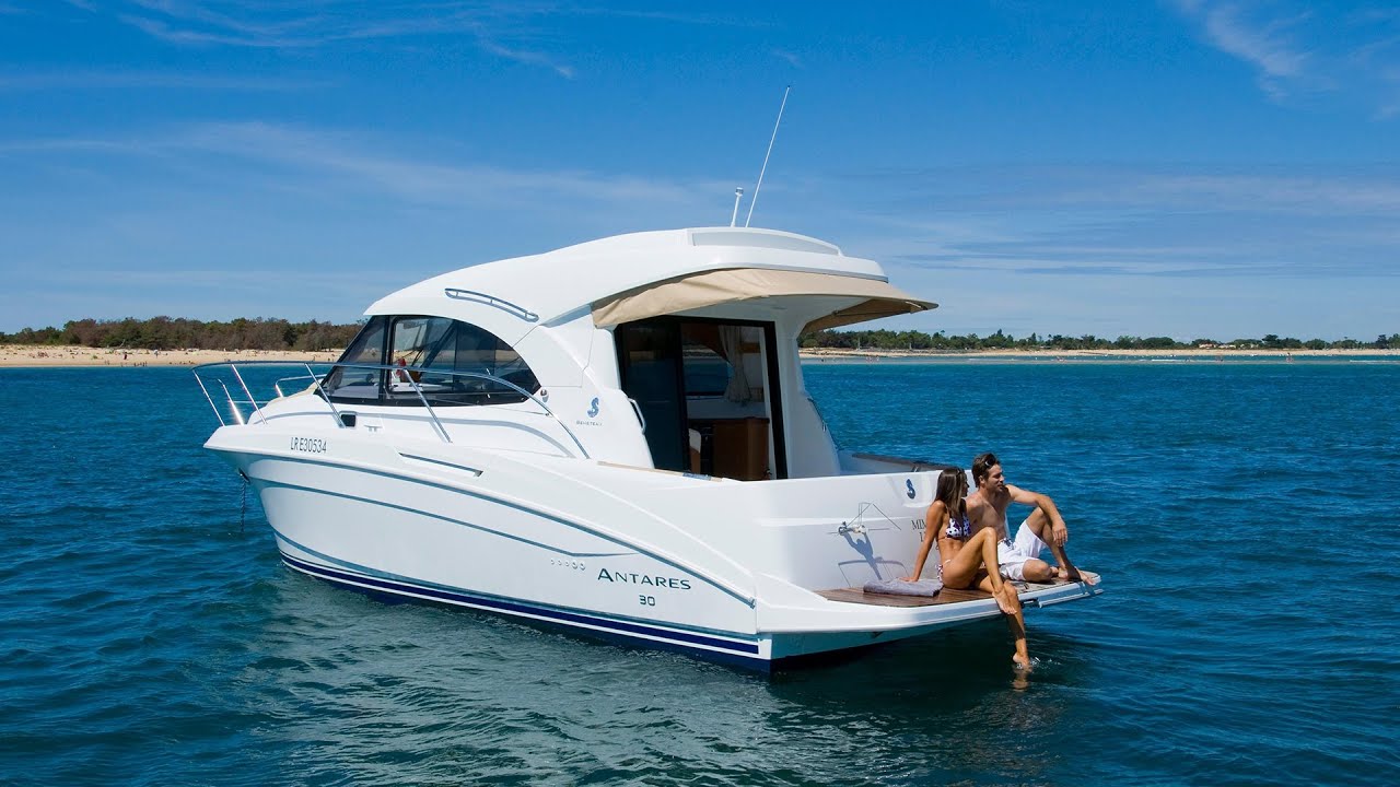 2015 Beneteau Antares 30 S - For sale - YouTube