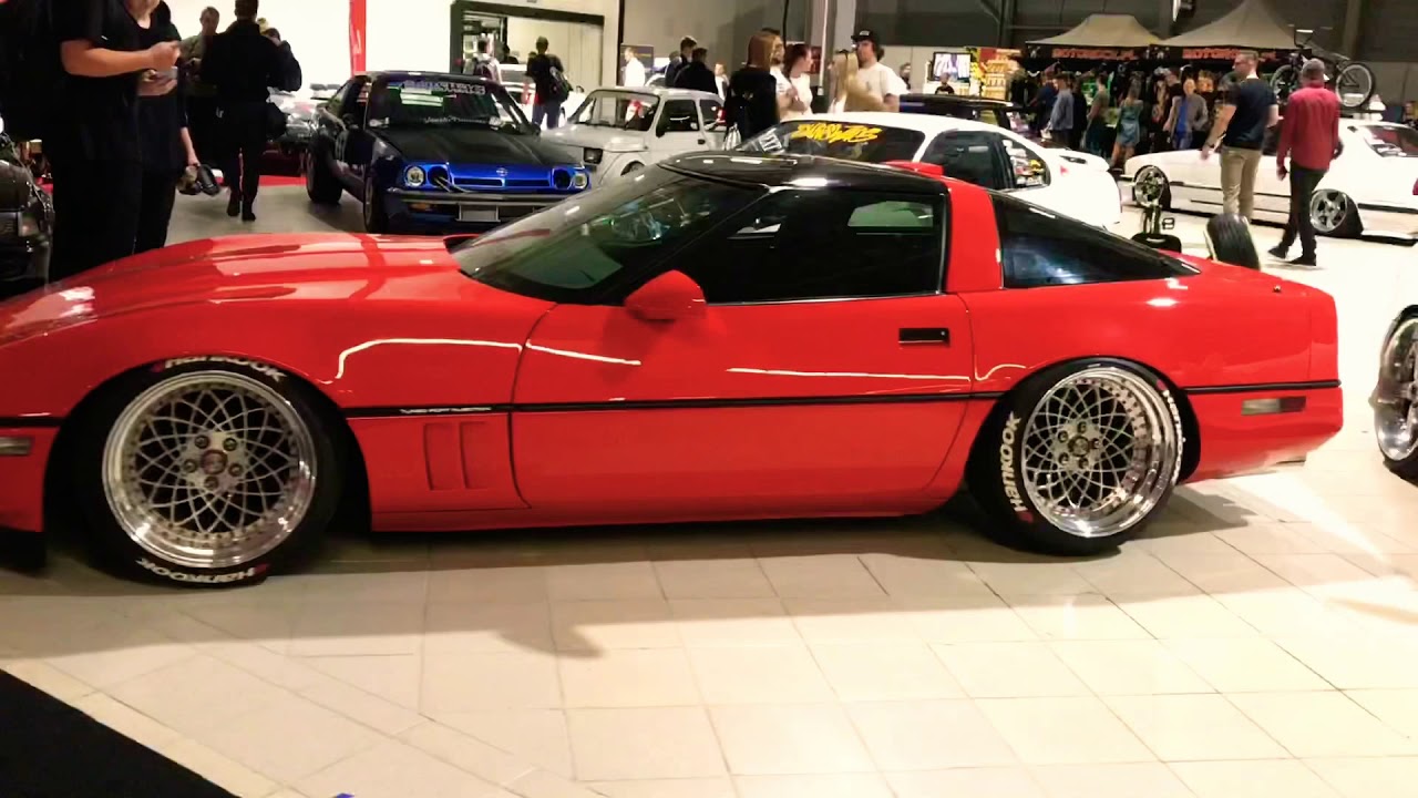 Chevrolet Corvette C4 - YouTube