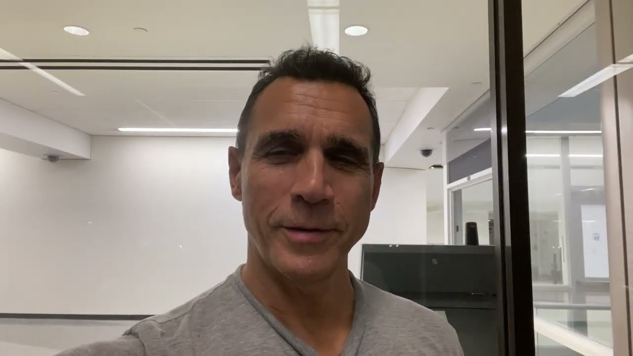 Queen Elizabeth RIP | Adrian Paul's Daily Thoughts - YouTube