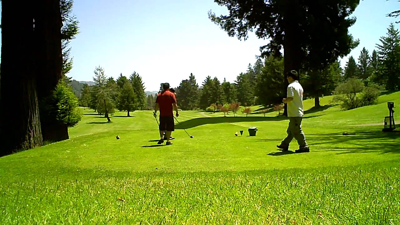 golfing with Aaron Binnie at Baywood - YouTube