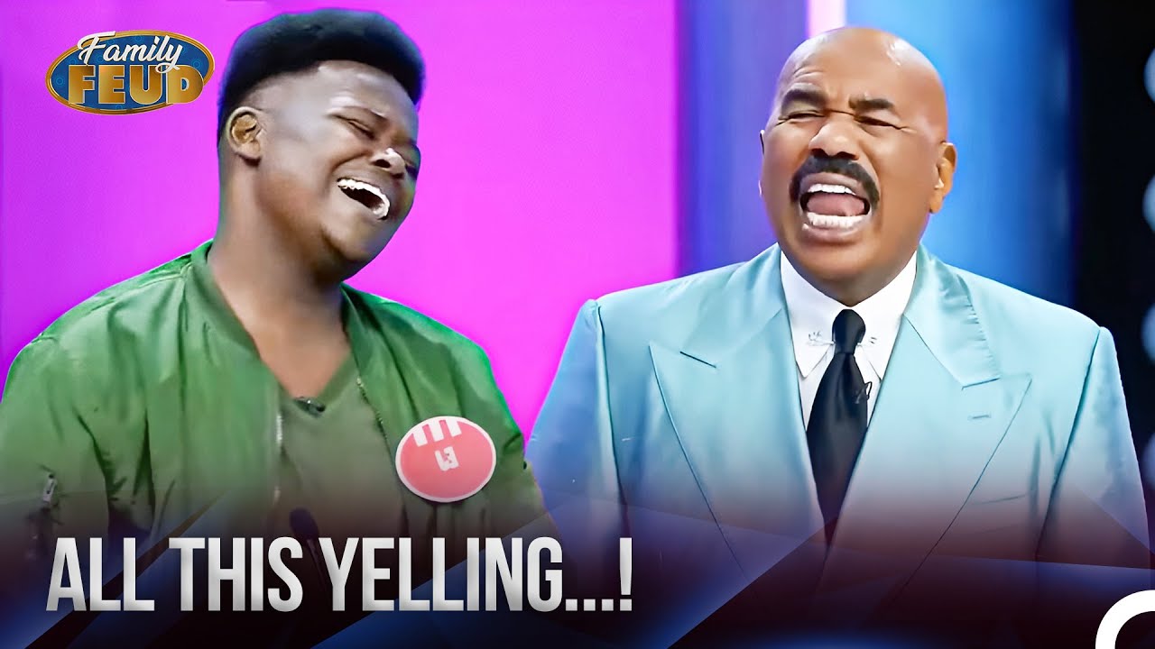 People Argue About WHAT In A Taxi? WAY TOO LOUD!! - YouTube