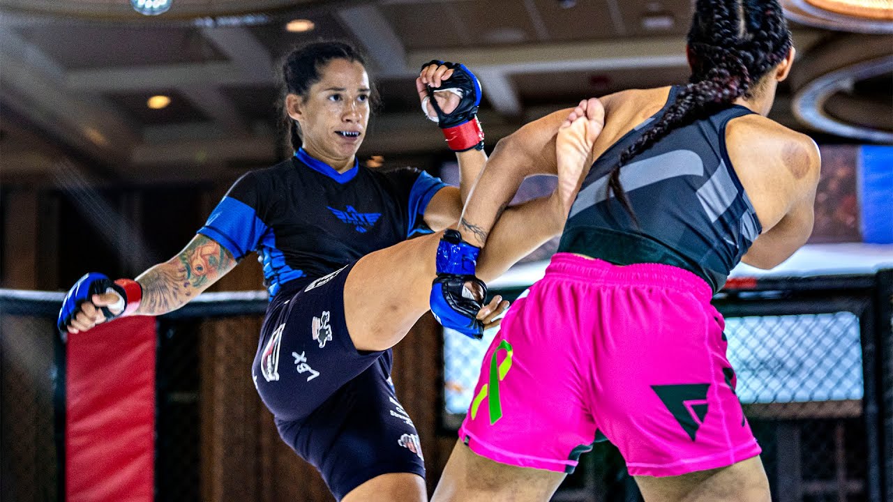CW 59: Erica Valentin vs Tatiana Santos - YouTube