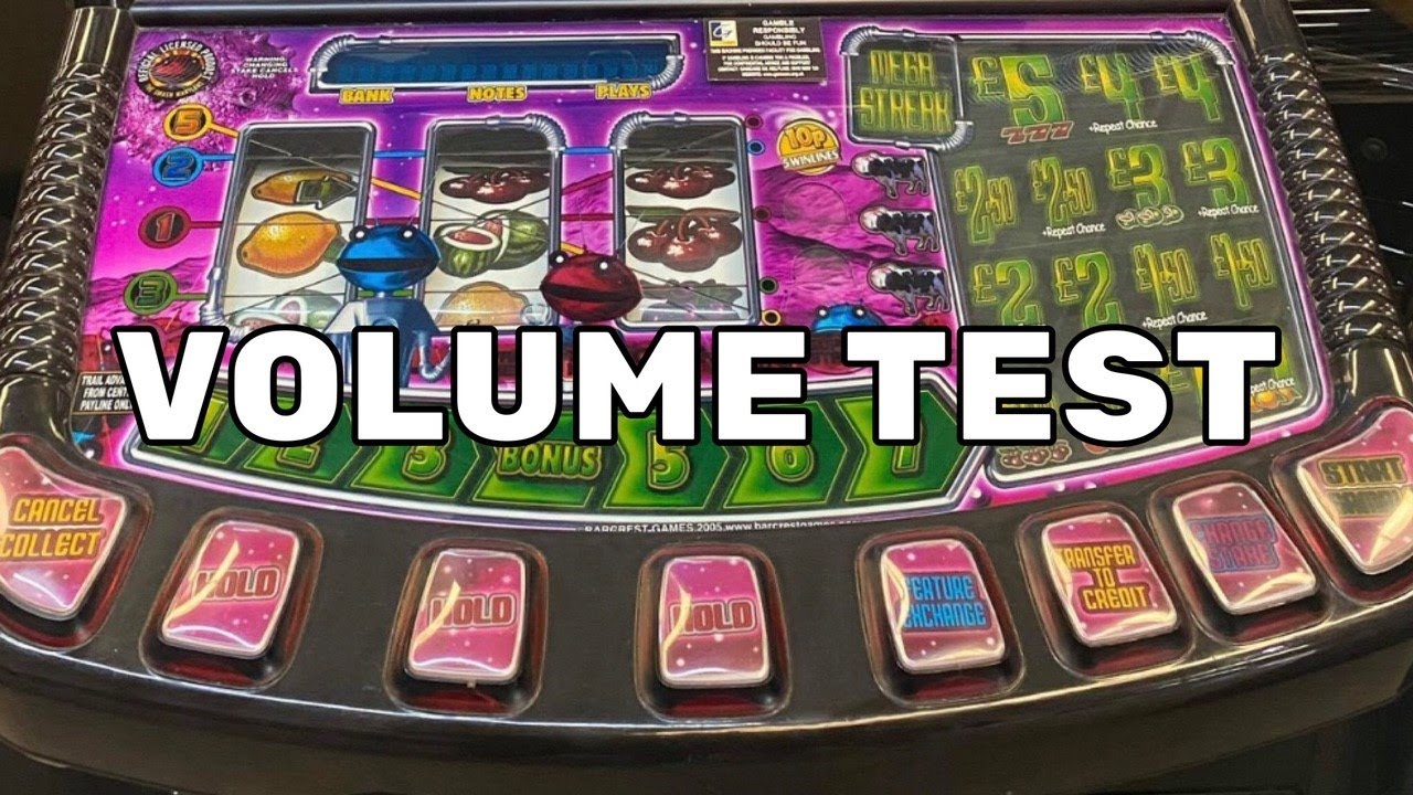 The Smash Martians fruit machine 2005, in Barcrest Horizon cabinet ...