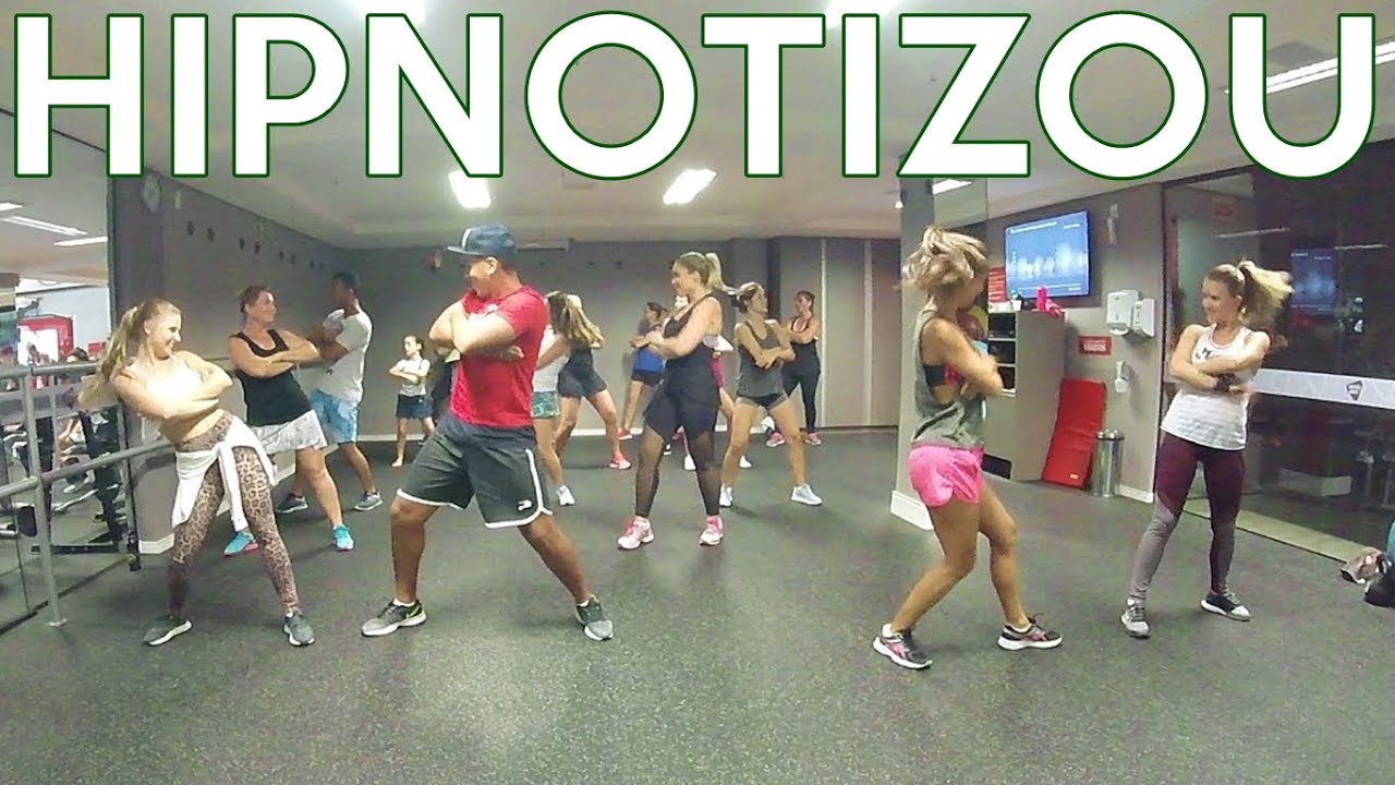 Hipnotizou - Harmonia do Samba ft Léo Santana COREOGRAFIA Prof Brown ...