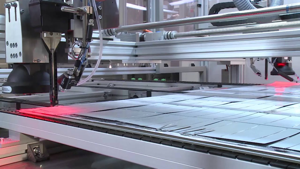 Automatic solar pv cell strings interconnection (bussing) IC machine ...