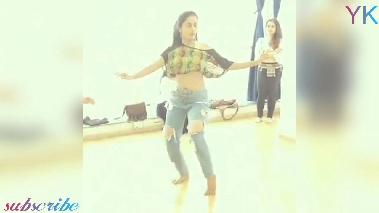 Indian Girl Sexy Dance Movesyk Youtube 5026