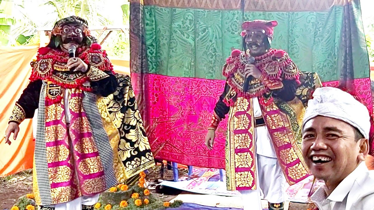 tari topeng penasar dan wijil super lucu, bahas tentang leak bali - YouTube