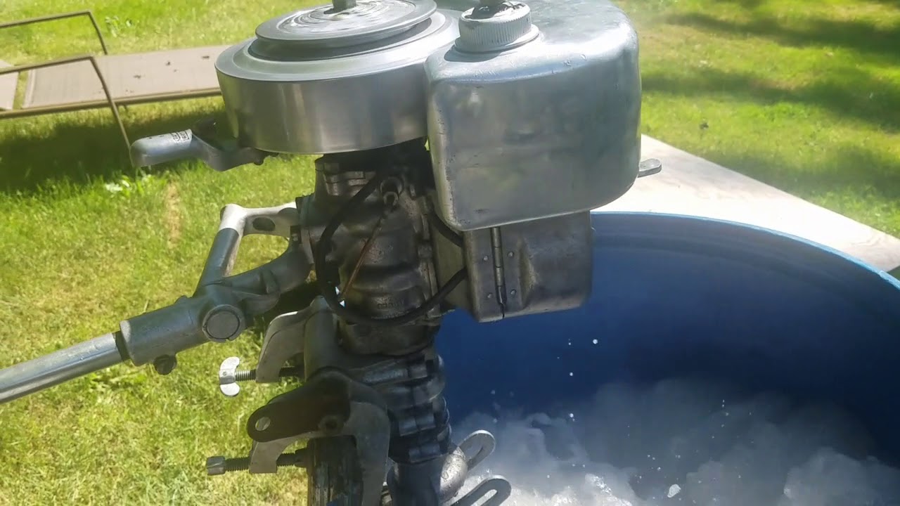 Variety of Vintage Outboards Running - YouTube