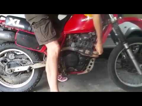 XL600R '83 cold start 1week - YouTube