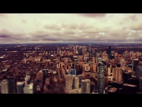Toronto | Ashley Resch