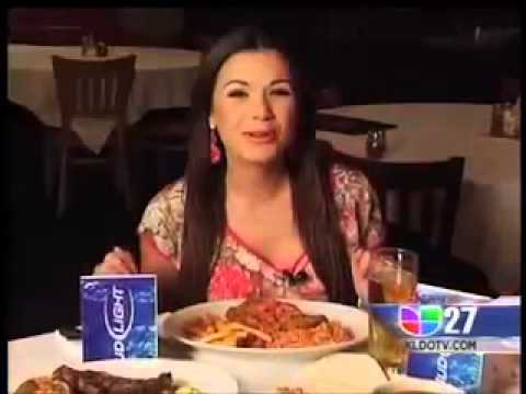 Elizabeth Robaina Sabores De Laredo 2013 - YouTube