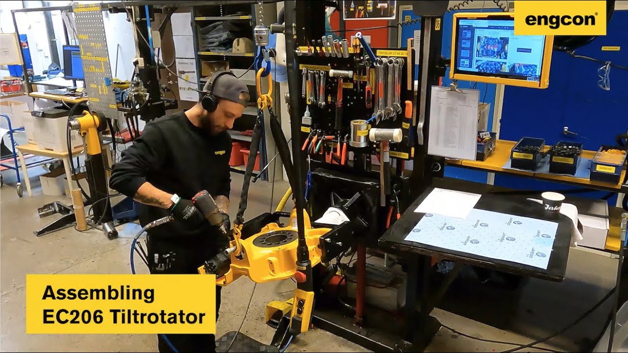 Assembling engcon EC206 tiltrotator - YouTube