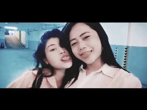 kita yang berenang,km yang basah