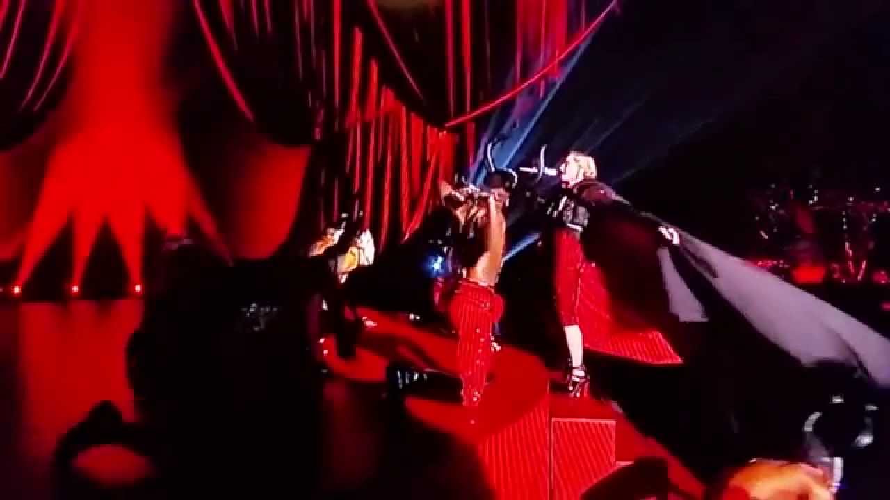 REVEALED: MADONNA STAGE FALL AT BRIT AWARDS 2015 - REASON CAPTURED ON ...