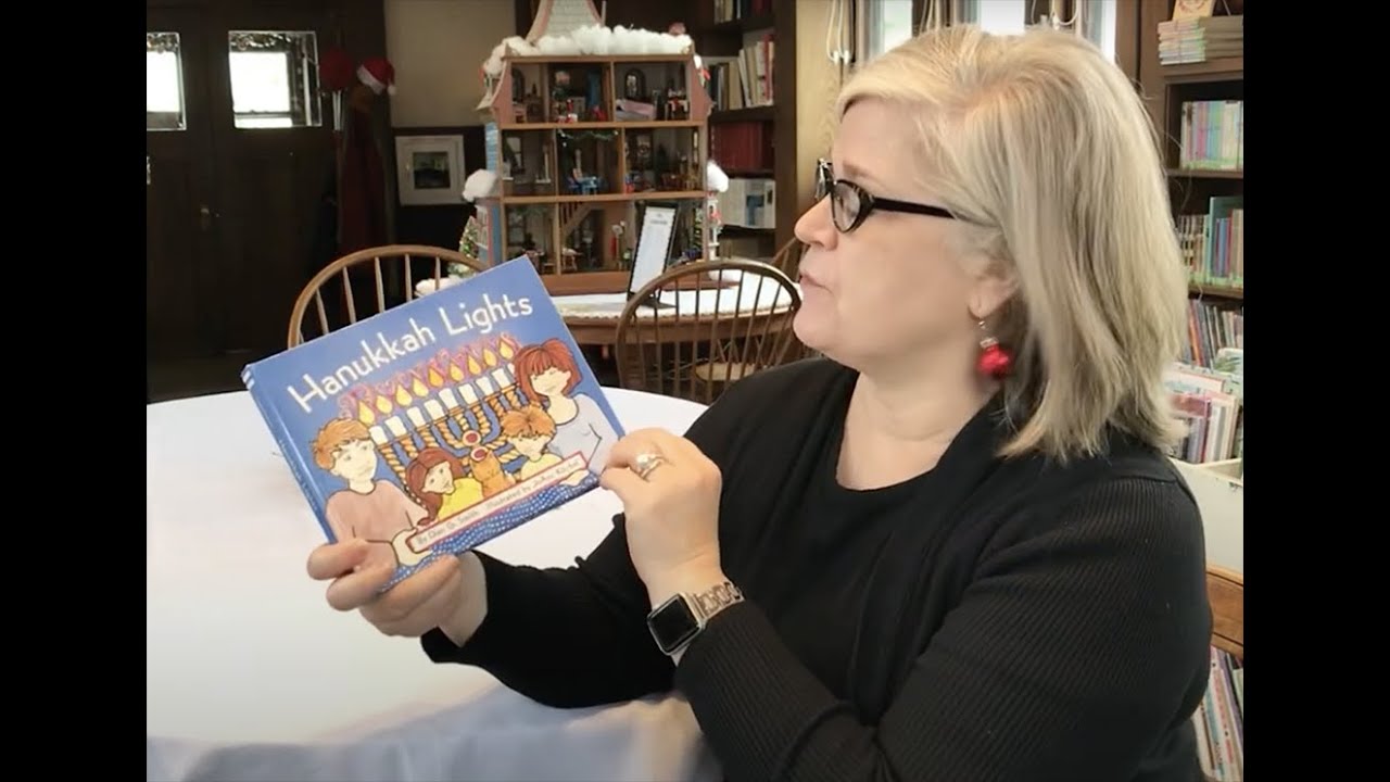 Hanukkah Lights- Pop-Up Storytime with Miss JoAnn - YouTube