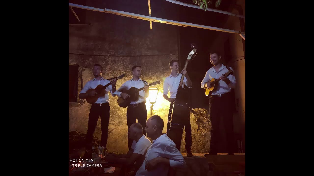 Krk Show Band - Slavujev poj - YouTube