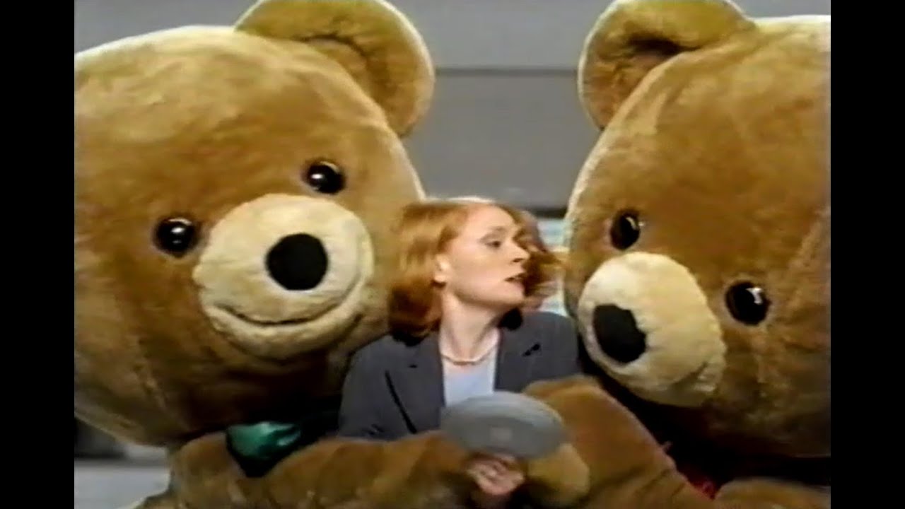 Kraft Peanut Butter bear hug commercial - YouTube