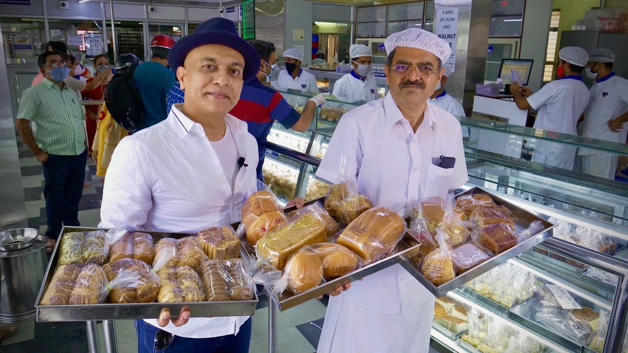 OG VARIAR & SONS | This Iconic 70-Year Bengaluru Bakery Is Bridging ...