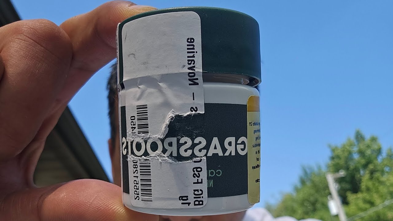 STRAIN REVIEW: NOVARINE by GRASSROOTS + ILLINOIS BEST IN GRASS (SATIVA ...