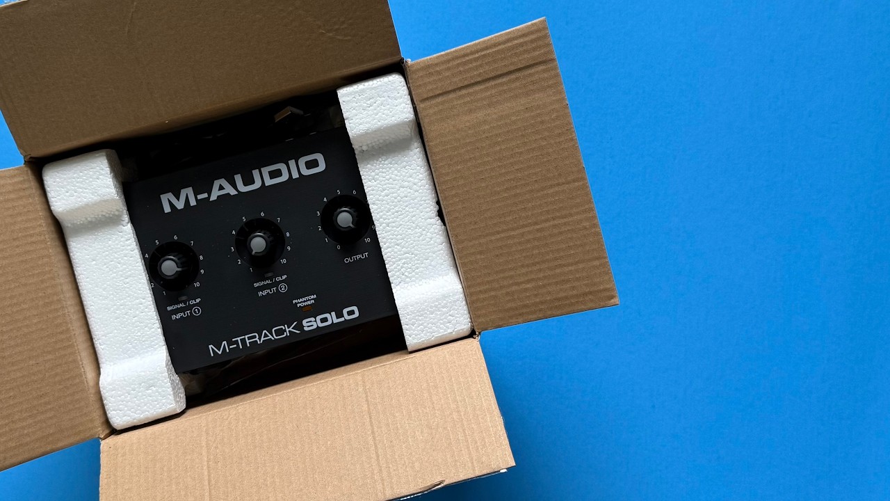 UNBOXING & SETUP M-AUDIO M-TRACK SOLO AUDIO INTERFACE - YouTube
