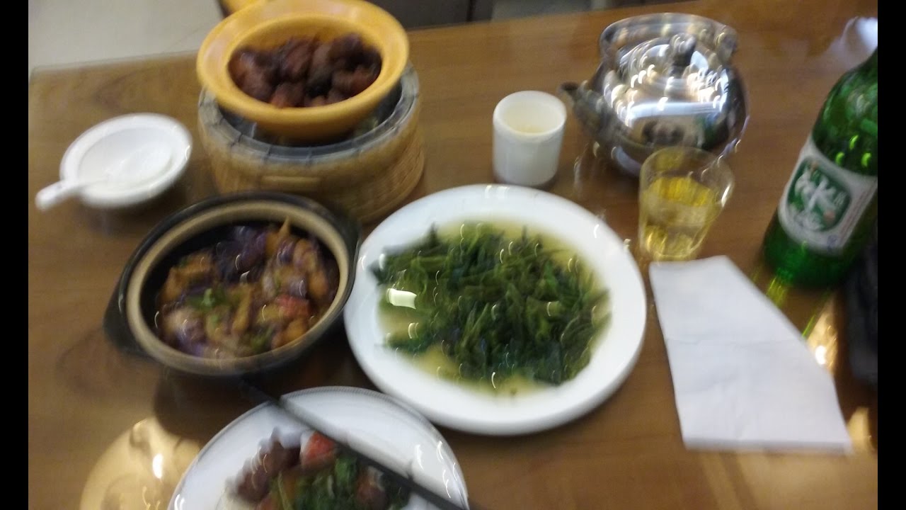 Expensive Dinner in Tangkou, China - YouTube