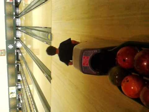 Just pooping out a bowling ball - YouTube