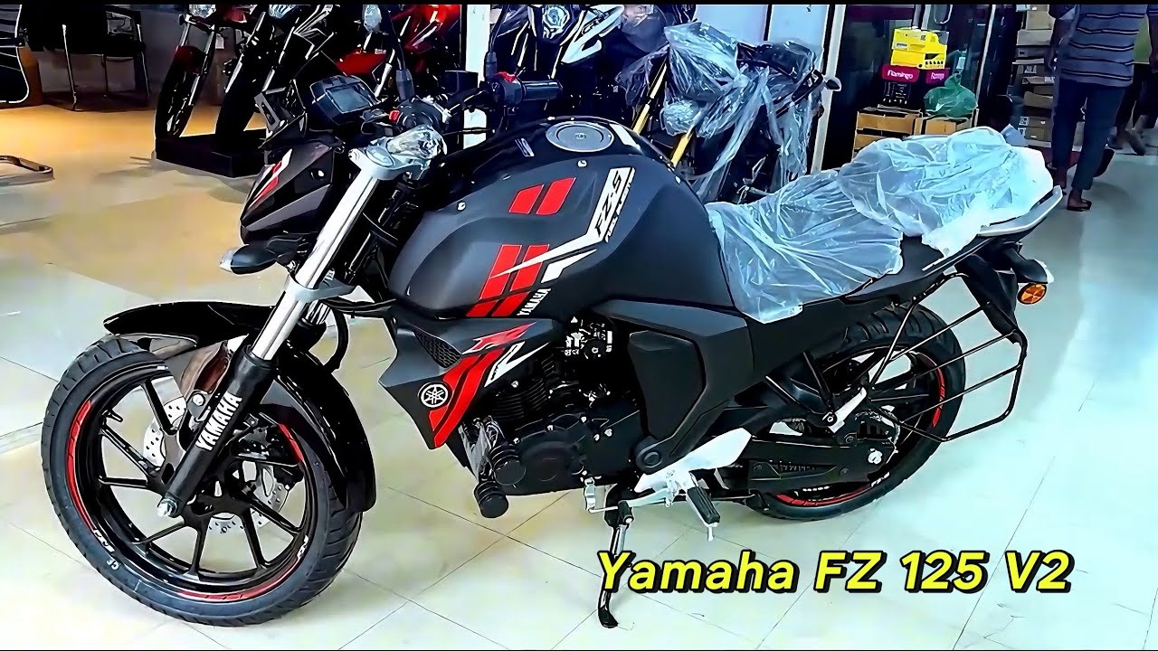 Yamaha FZ 125 V2 2025 First Ride Review | Sporty Look, Amazing Mileage ...