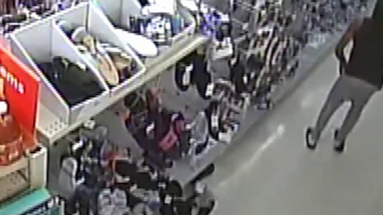 Phoenix police store surveillance inside video - YouTube