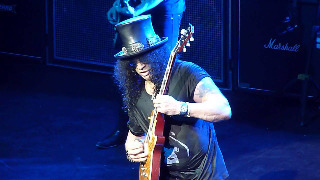 Slash God Father Theme Solo Dublin 02.03.2013 - YouTube
