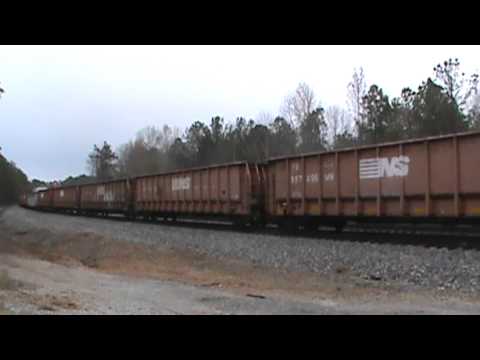 NS 8906 leads NS Train 153 in Winston, GA - YouTube