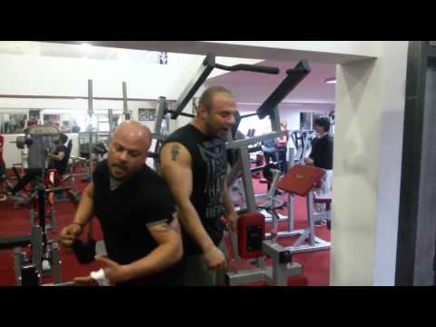 Cenk Hoca Antreman ..Yaparken